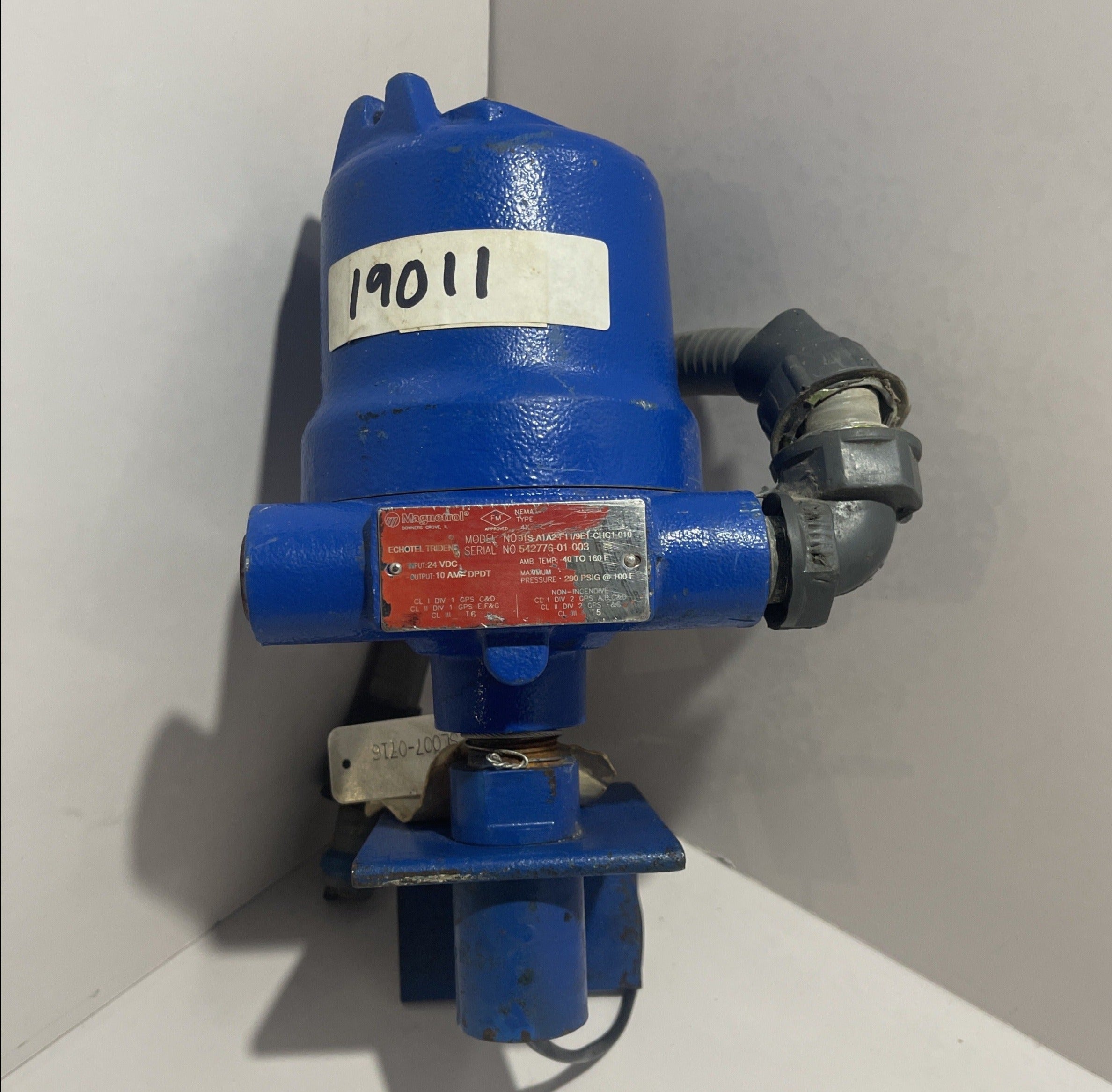 MAGNETROL LEVEL TRANSMITTER SENSOR 91S-A1A2-F11 / 9E1-CHC1010